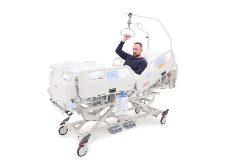 LINET Essenza 300 Universal Low Height Bed with Telescopic Side Rails ...